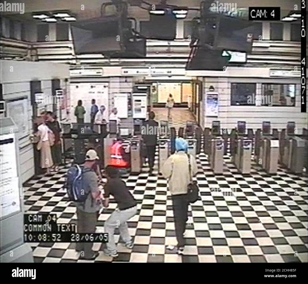 Cctv footage three london hi-res stock photography and images - Alamy