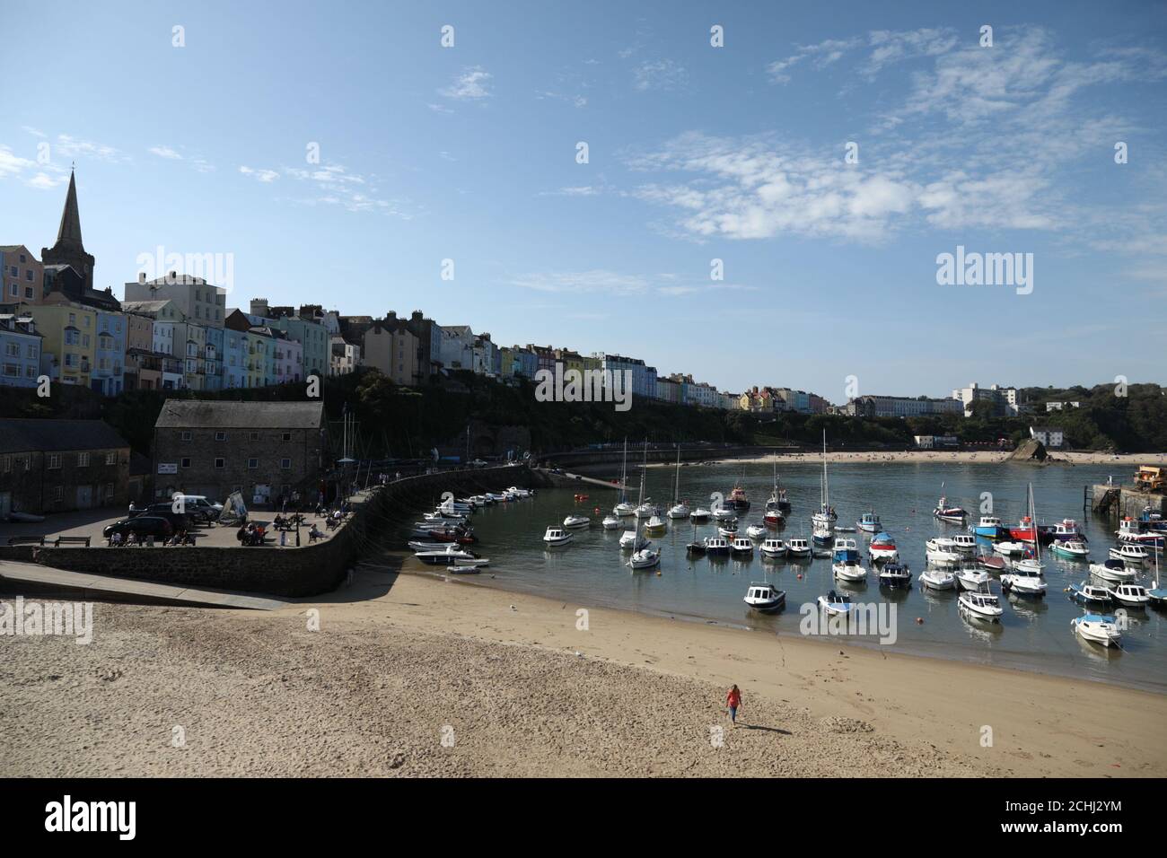 Walk along beach tenby hi-res stock photography and images - Alamy