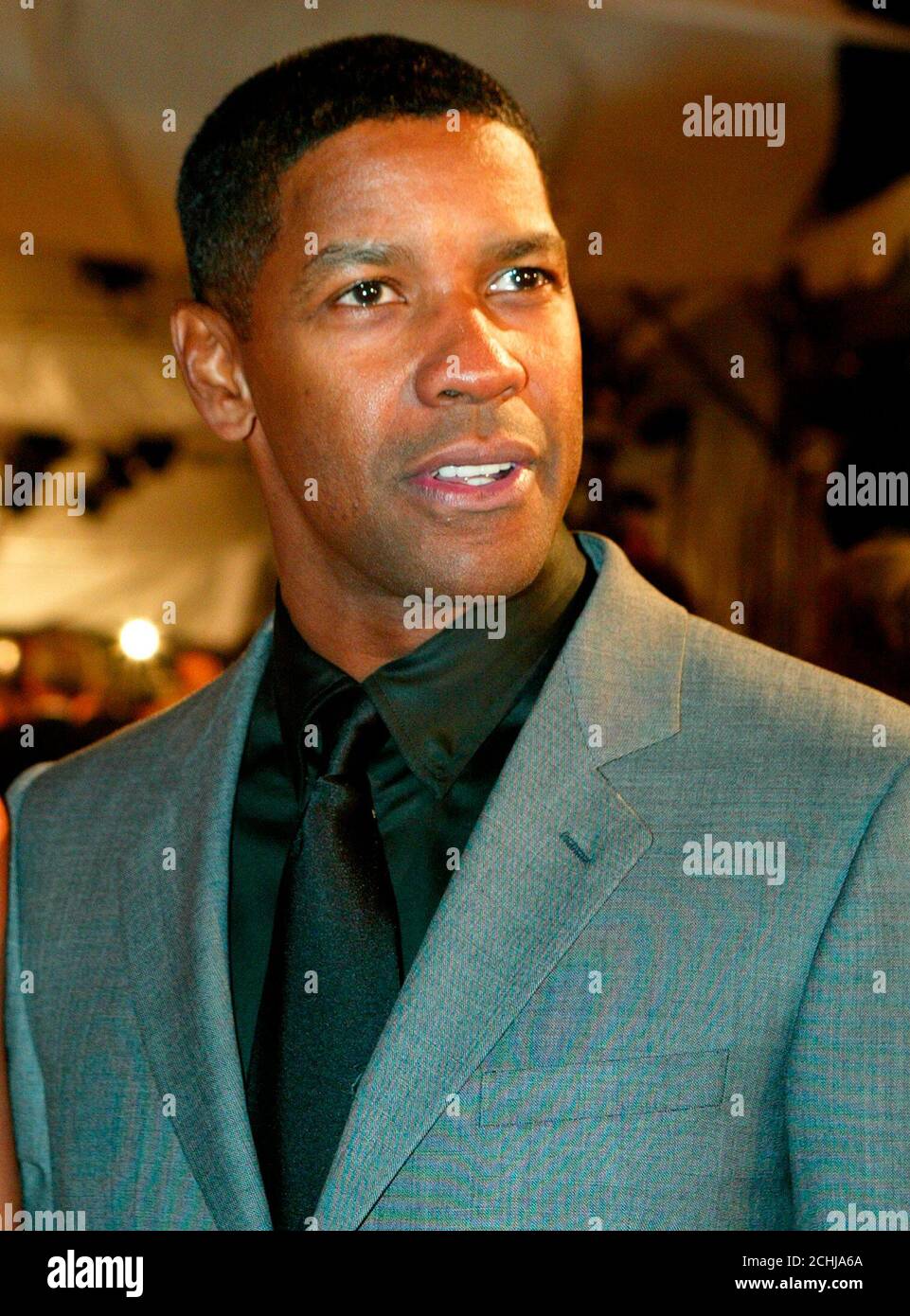 Gq magazine 2002 hi-res stock photography and images - Alamy