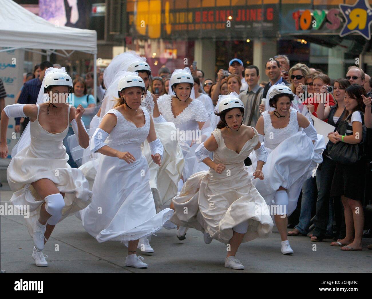 Bridezillas hi-res stock photography and images - Alamy