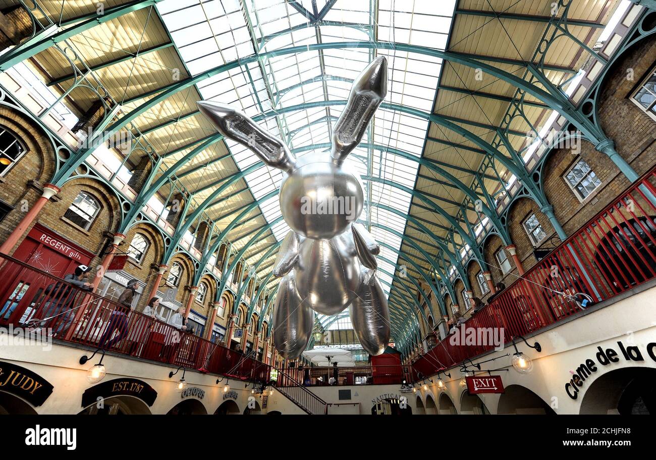 Artist Jeff Koons' giant 53 foot rabbit balloon is exhibited in Covent ...