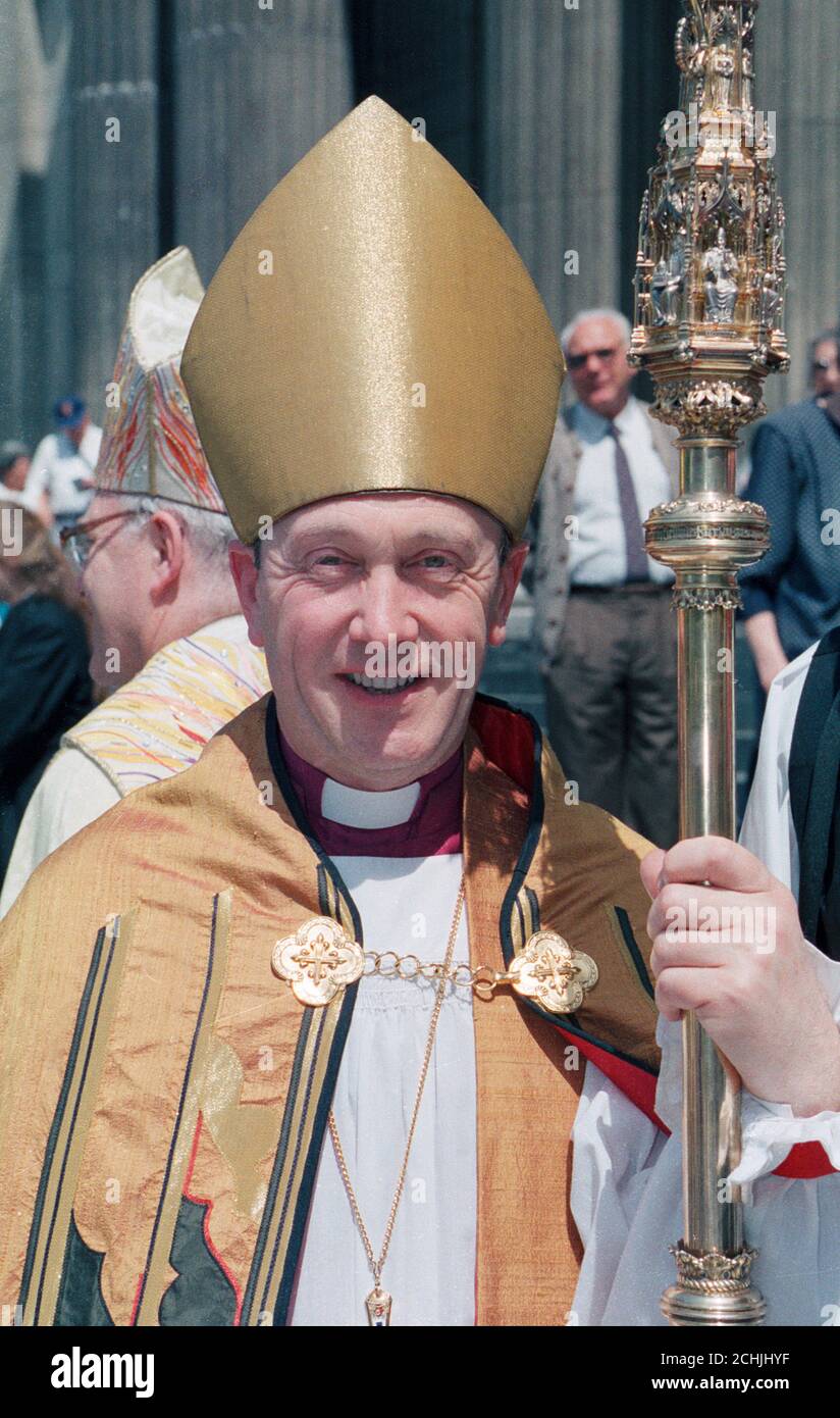 Right Reverend Dr David Hope, Bishop of London Stock Photo - Alamy
