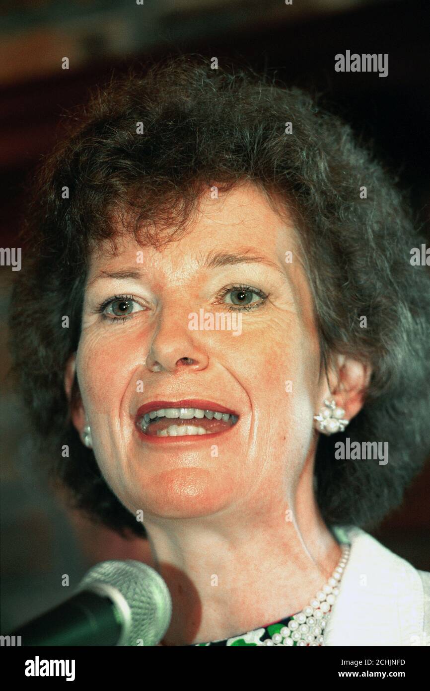 MARY ROBINSON - PRESIDENT OF THE IRISH REPUBLIC, EIRE Stock Photo - Alamy