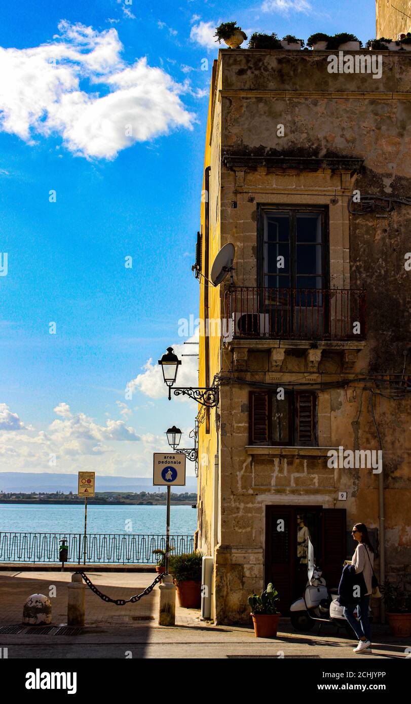 Rustic house by the sea Stock Photo - Alamy