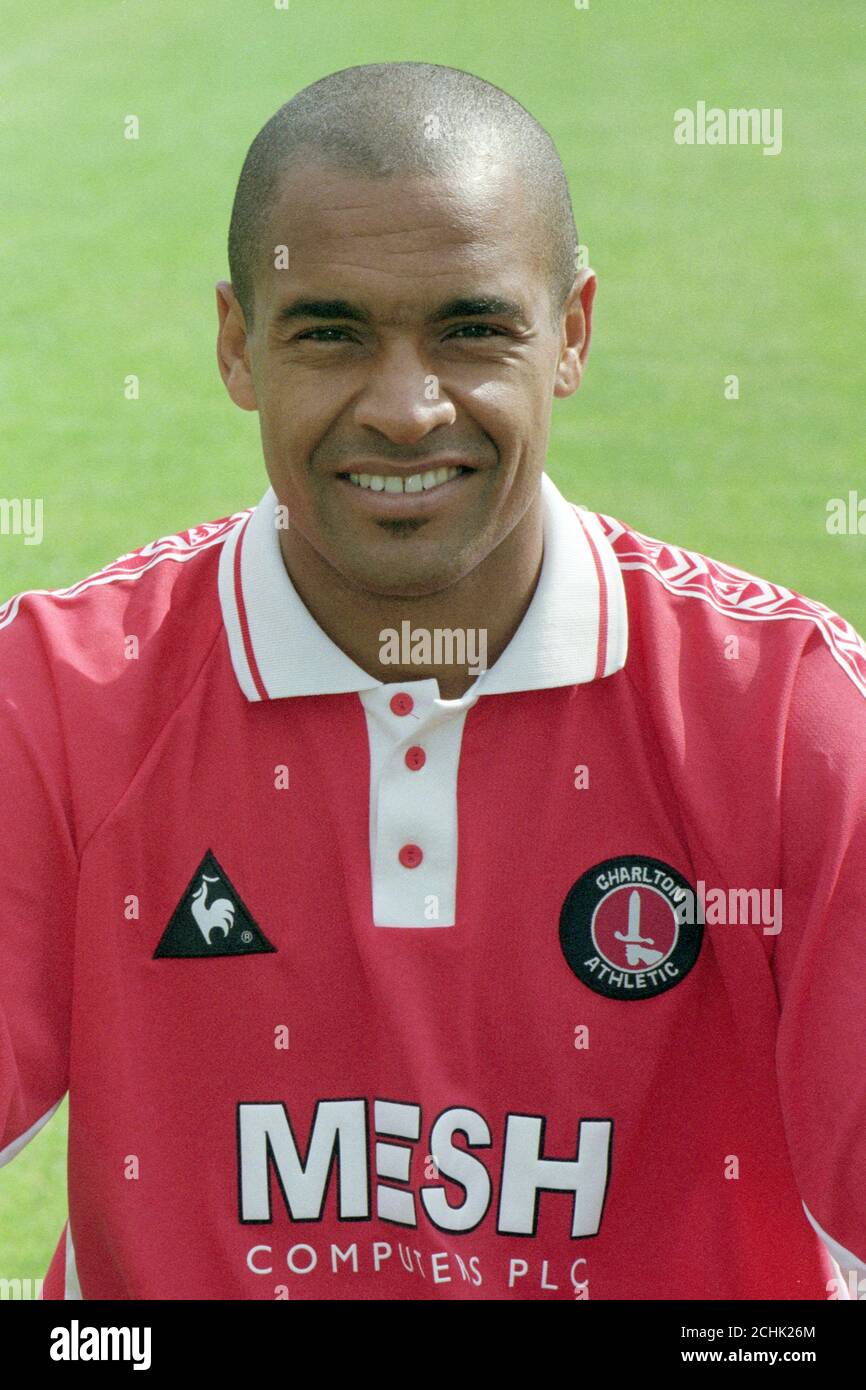 Mark Bright, Charlton Athletic Stock Photo - Alamy