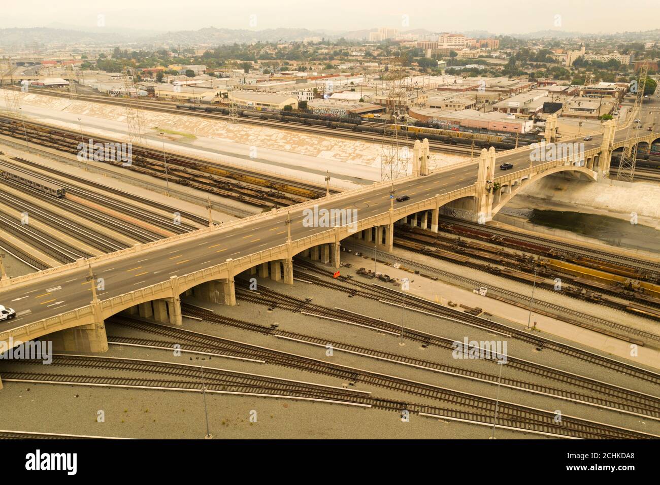 Railroad bridge over road hi-res stock photography and images - Alamy