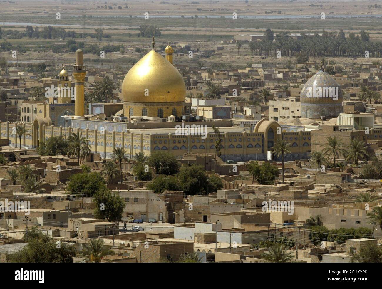 The al askari shrine in samarra hi-res stock photography and images - Alamy