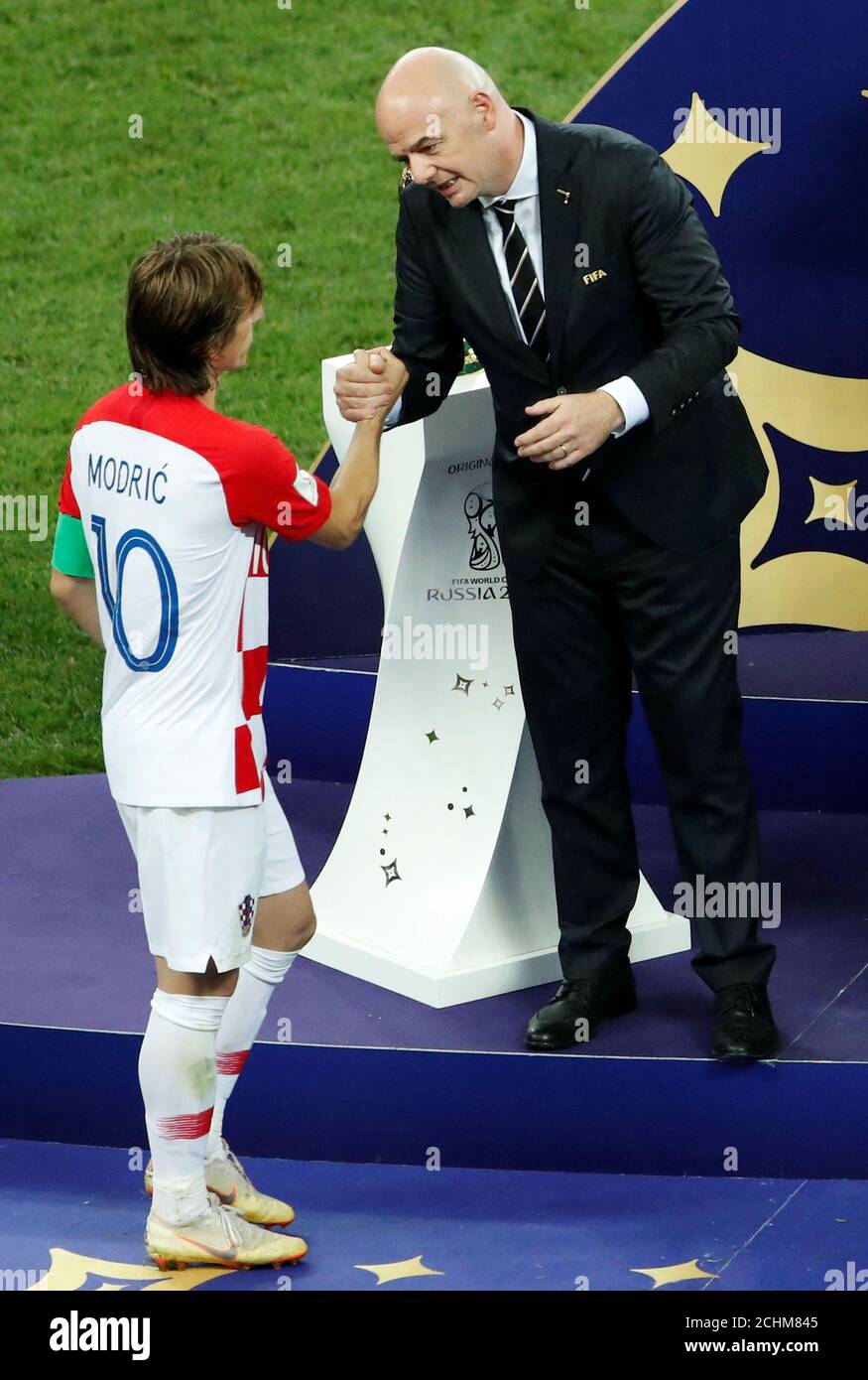 Luka modric croatia golden ball hi-res stock photography and images - Alamy