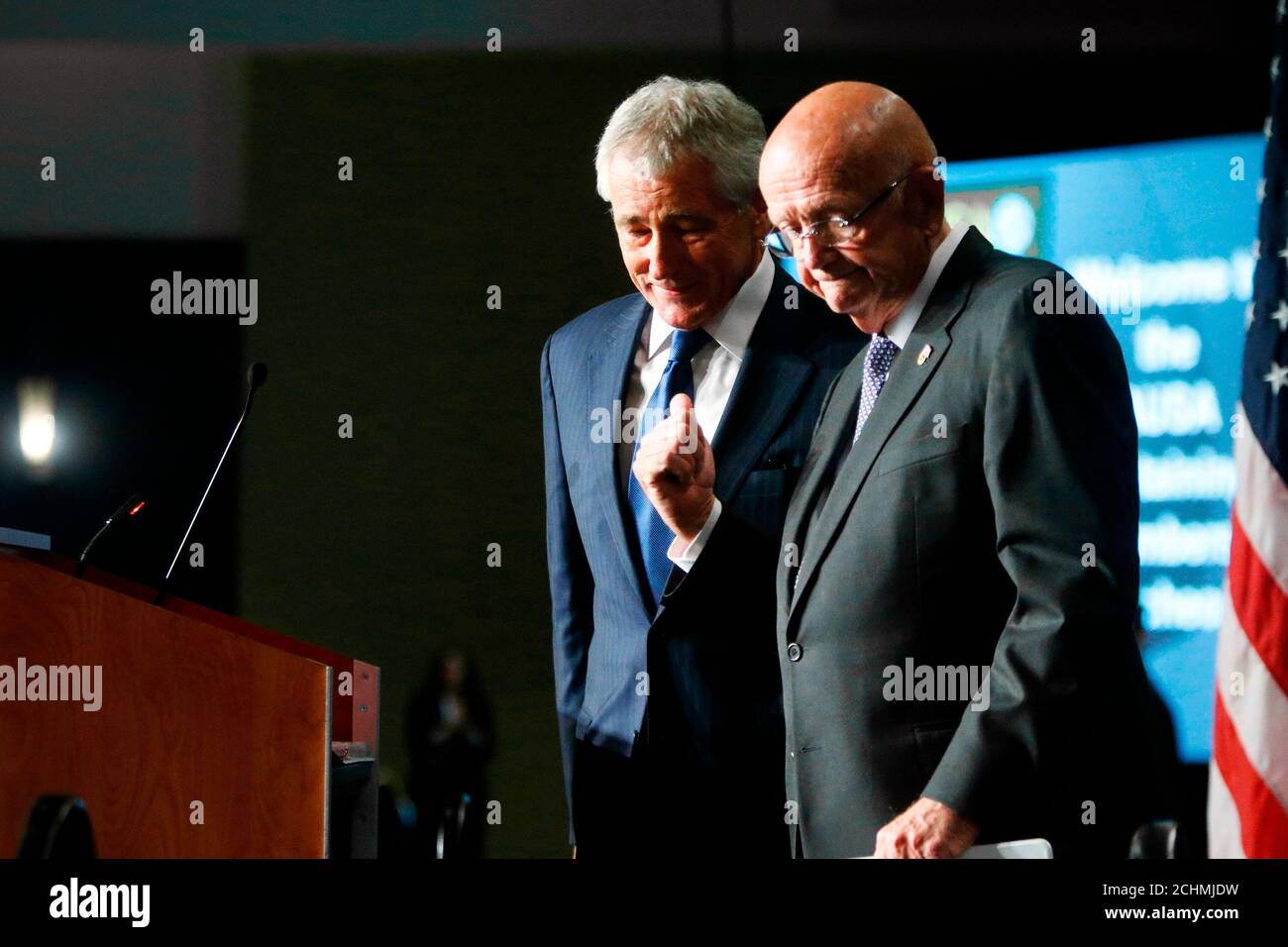 Gordon sullivan hi-res stock photography and images - Alamy