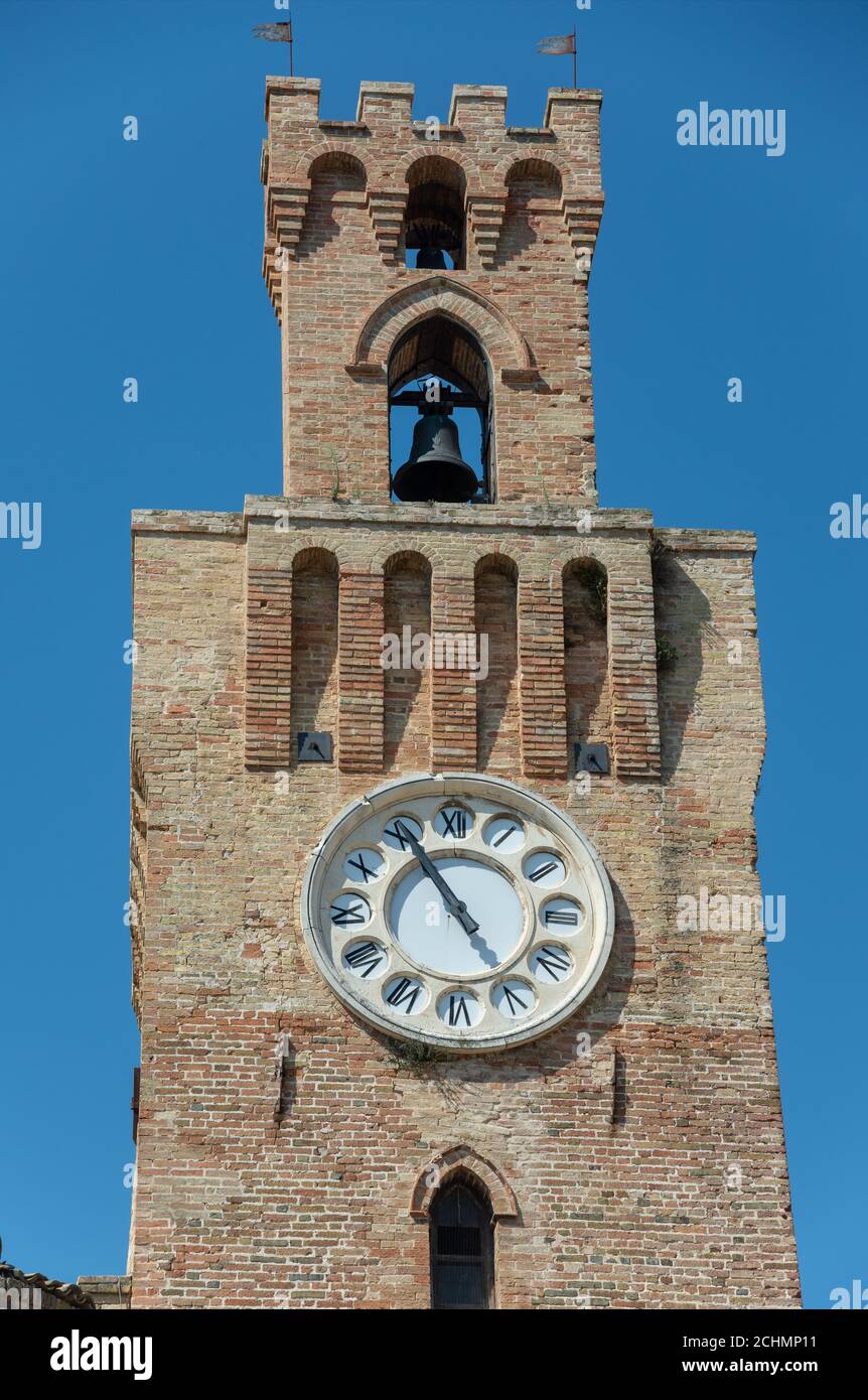 Clock towervillage hi-res stock photography and images - Alamy