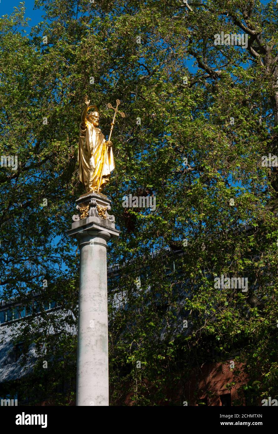 The Paternoster Column, Paternoster Square, St Paul's Cathedral, London ...