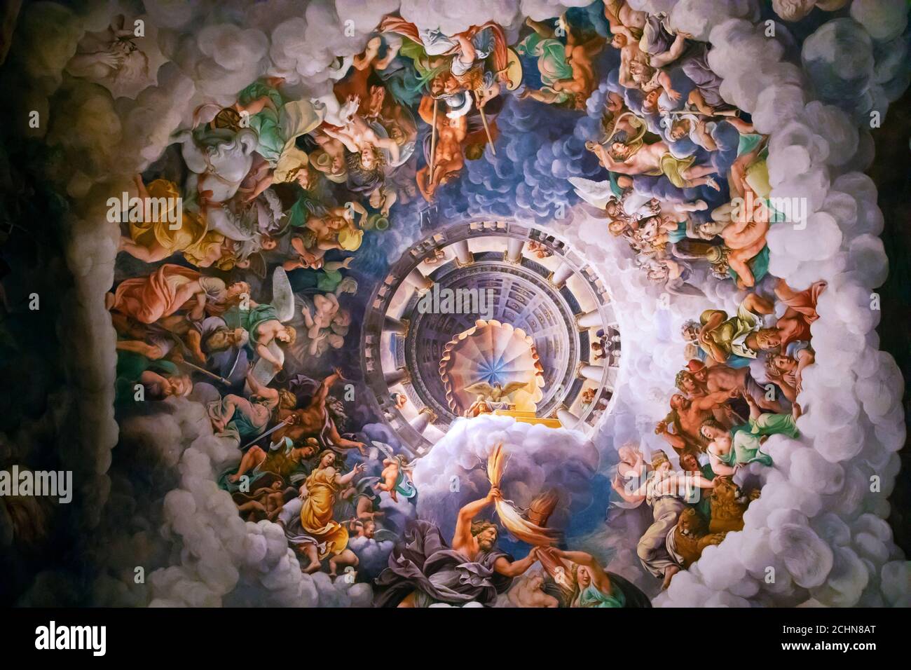 Hall of giants mantua hi-res stock photography and images - Alamy