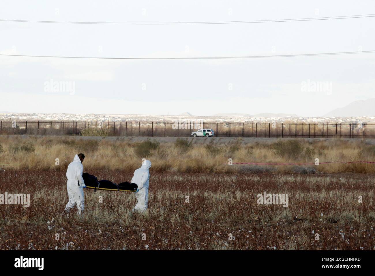 U s mexico border child hi-res stock photography and images - Alamy