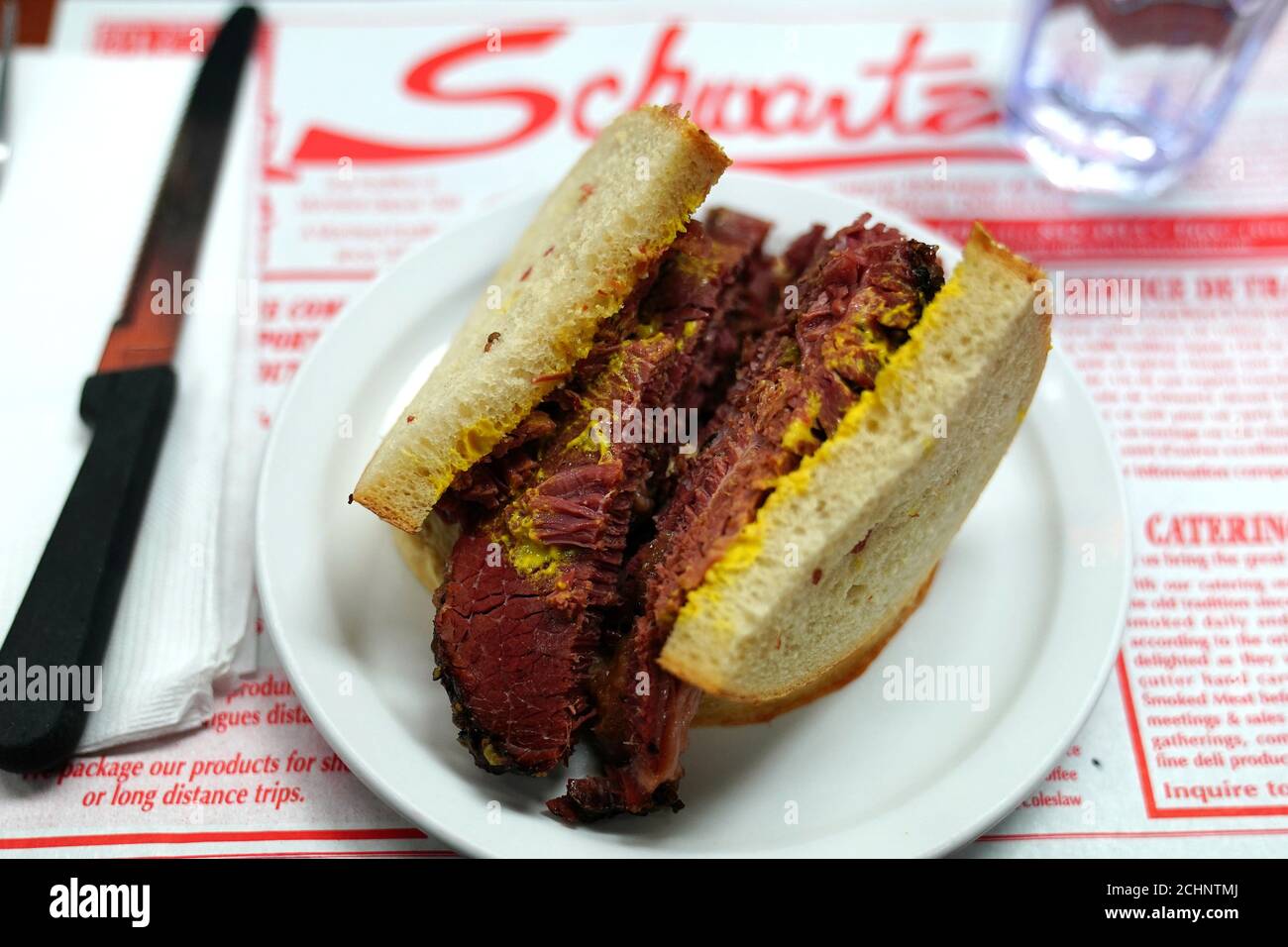 Schwartzs deli hi-res stock photography and images - Alamy