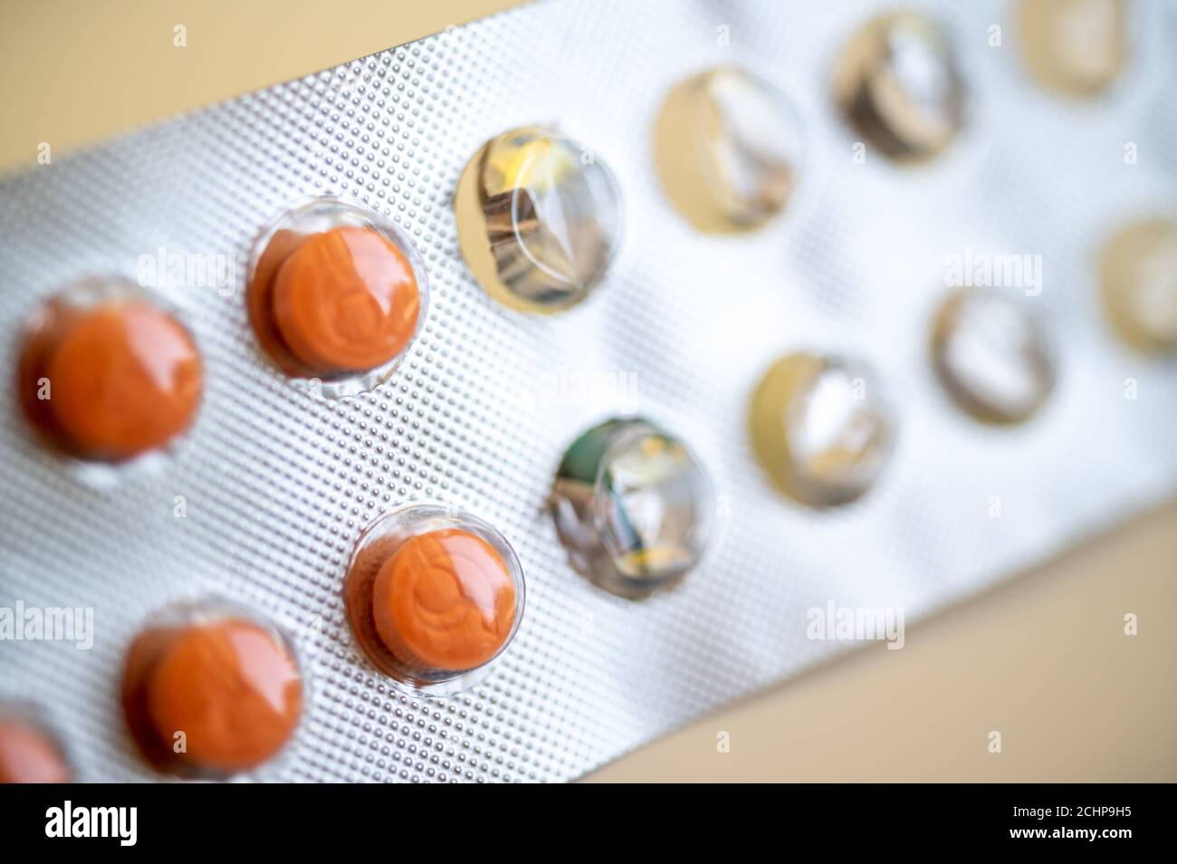 Nsaid hi-res stock photography and images - Alamy