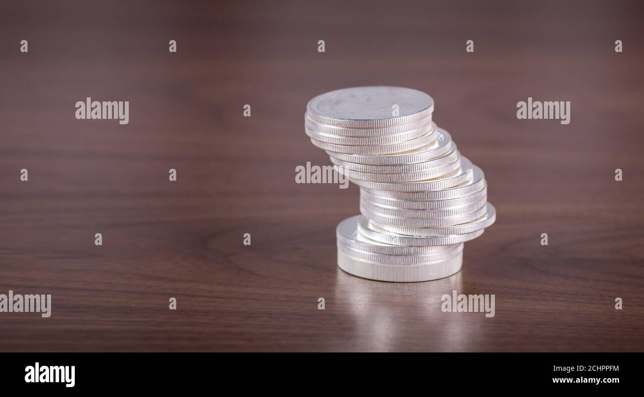 Loose table top hi-res stock photography and images - Alamy