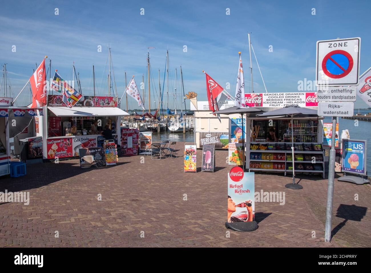 Fish snack stands hi-res stock photography and images - Alamy
