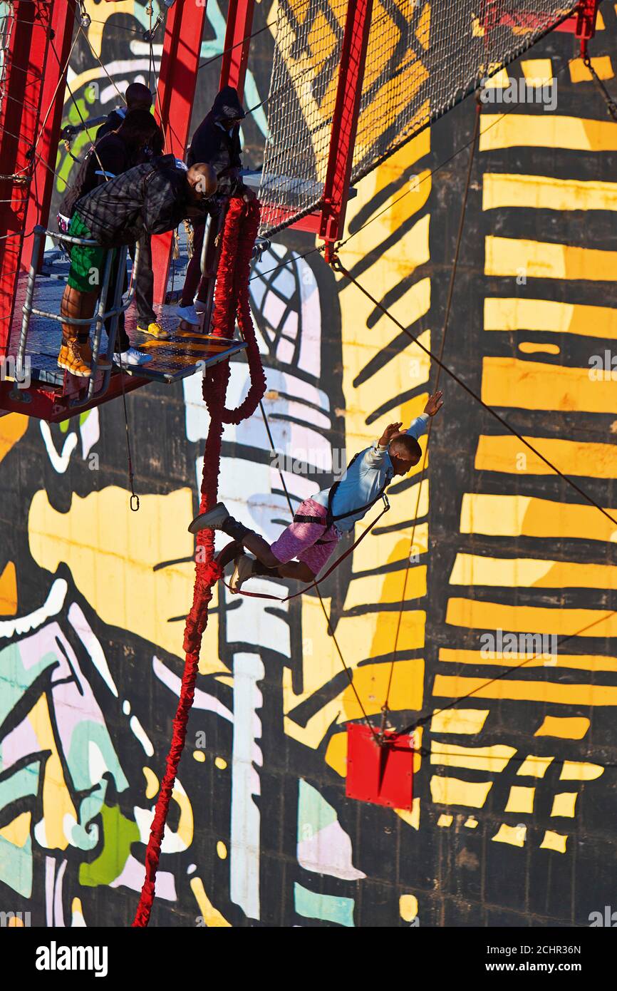 Soweto Towers bungee jumping Stock Photo - Alamy