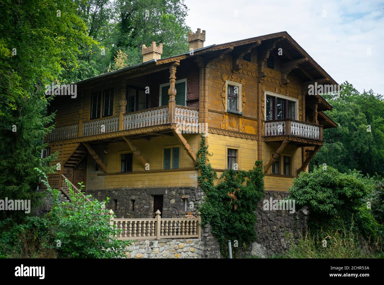 Beautiful view building surrounded hi-res stock photography and images ...