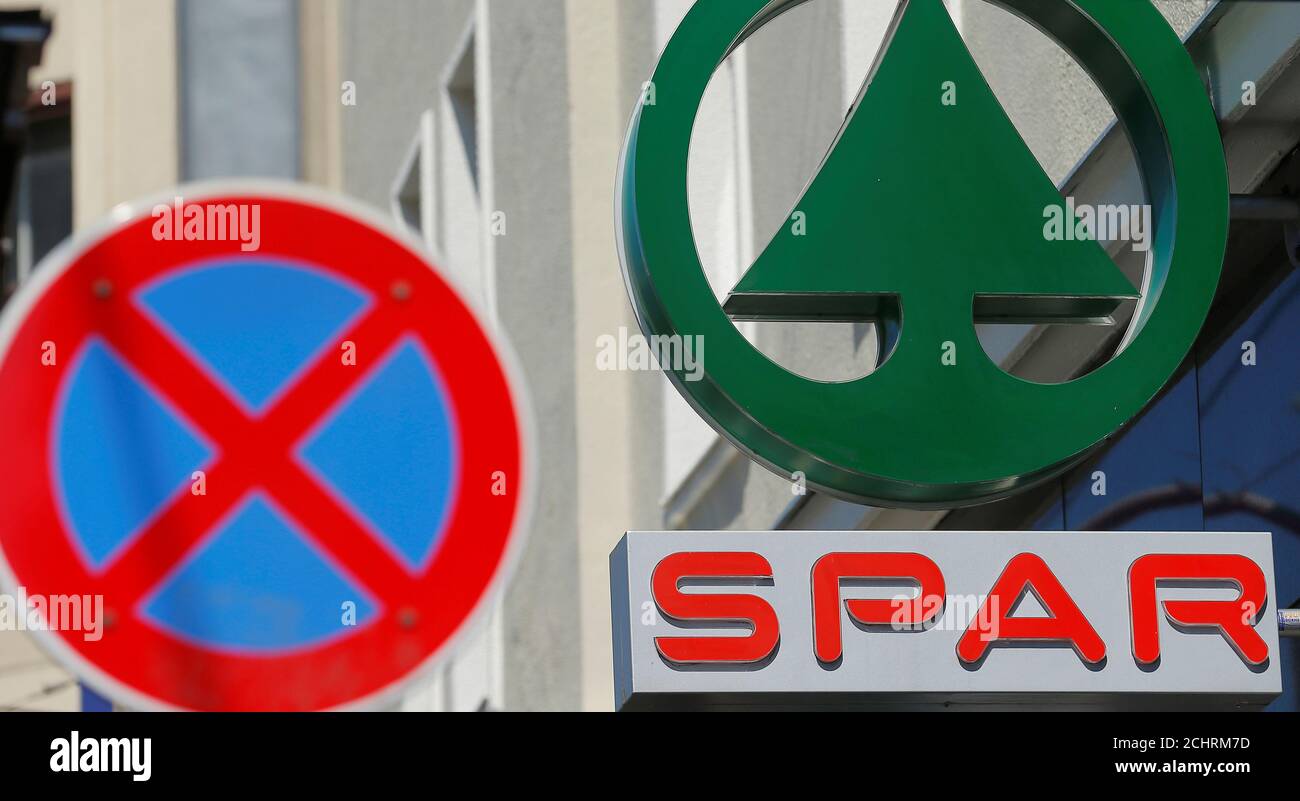 Spar Shop Logo High Resolution Stock Photography and Images - Alamy