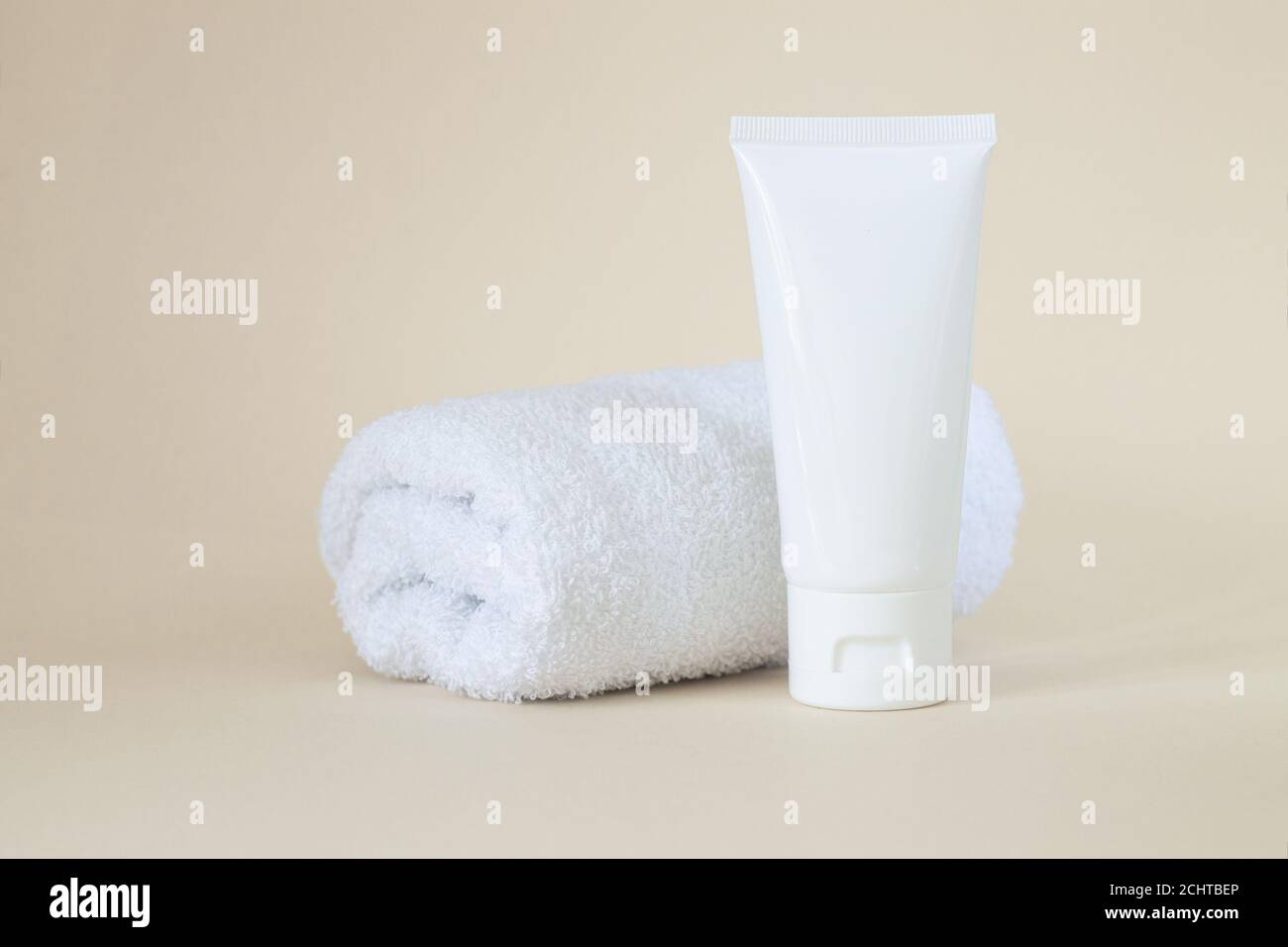 Empty toothpaste container hi-res stock photography and images - Alamy