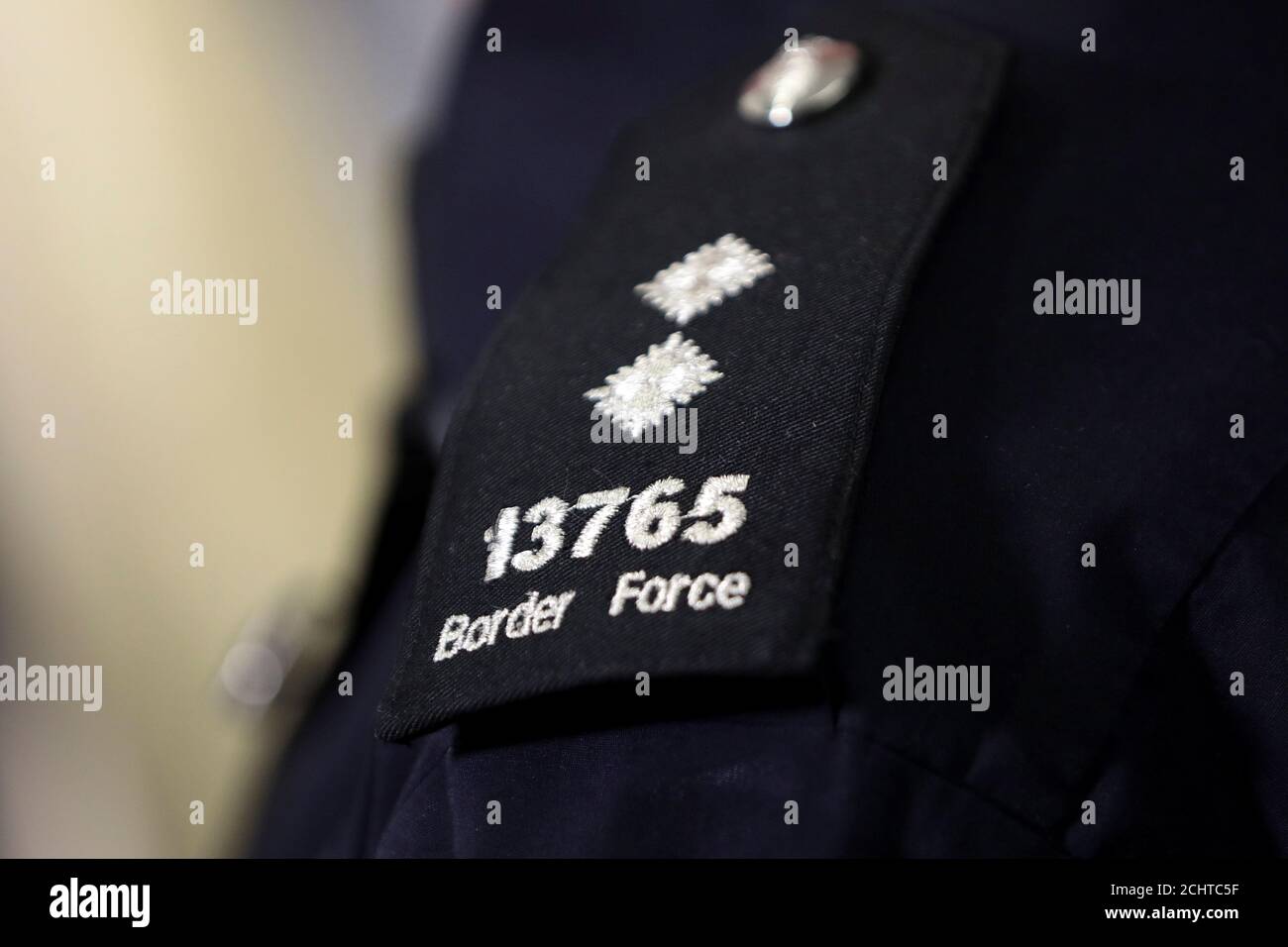 Picture identification hi-res stock photography and images - Alamy