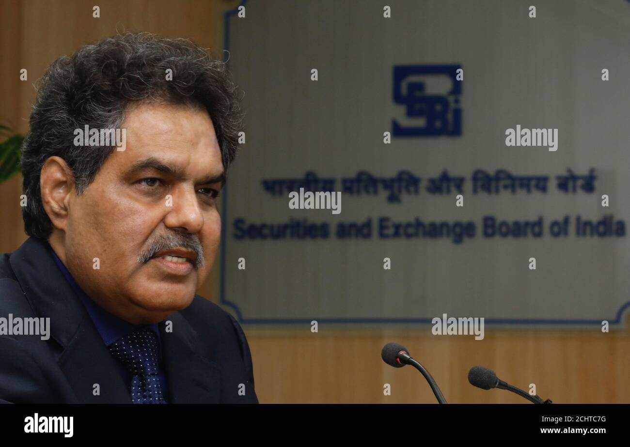 Exchange board hi-res stock photography and images - Alamy