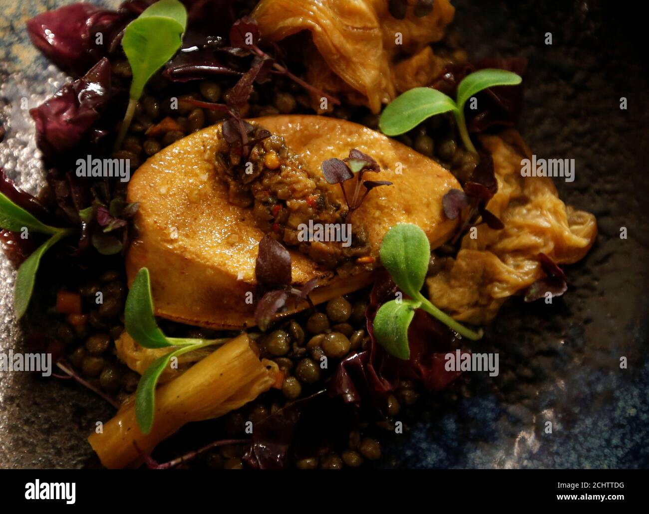 Force feeding geese hi-res stock photography and images - Alamy