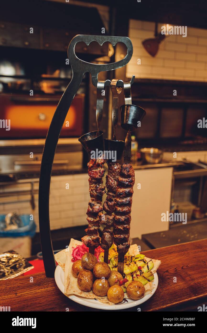 Grilled vegetables platter. Summer snack, grill bar, tasty barbecue ...