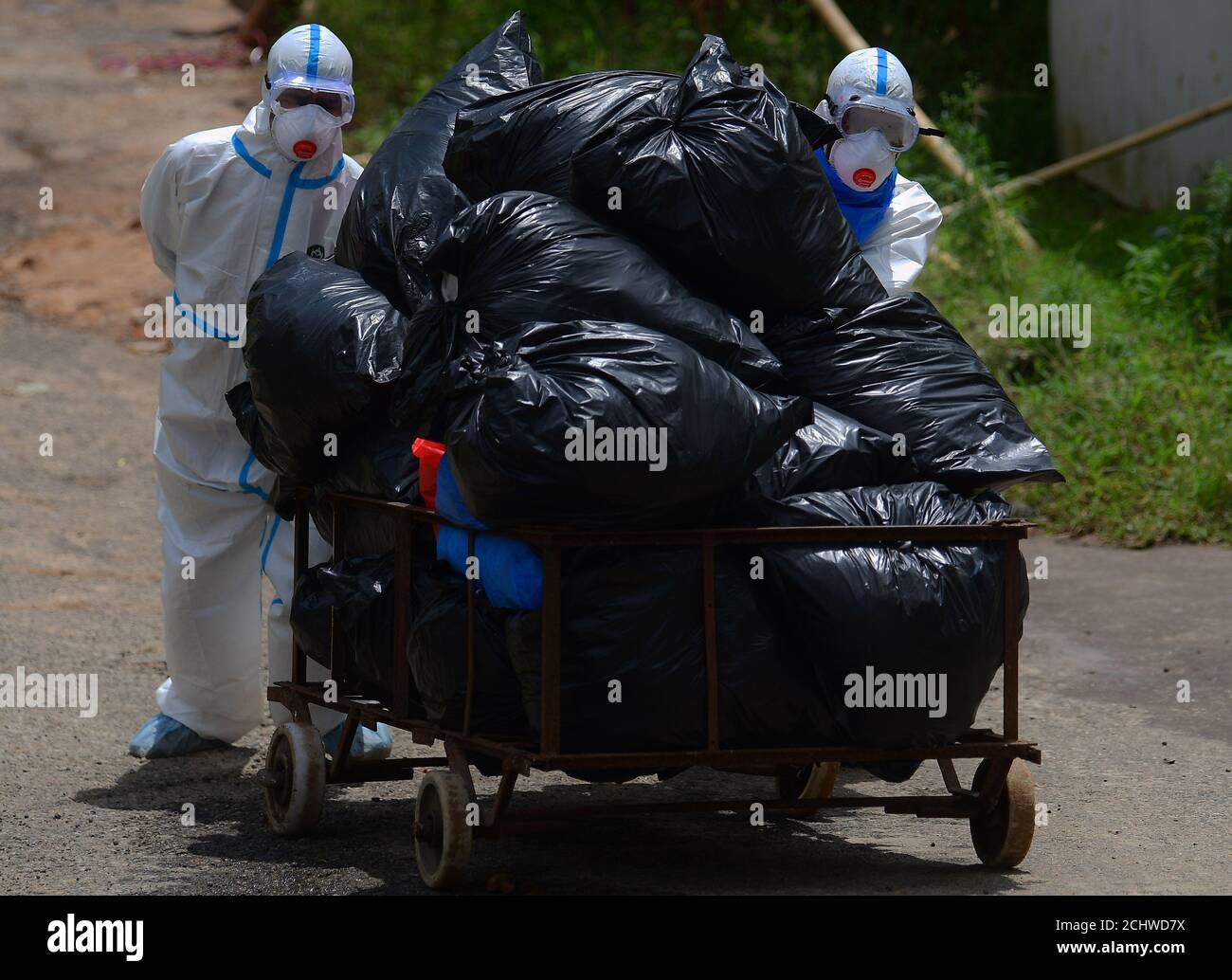 Hospital waste ppe hi-res stock photography and images - Alamy