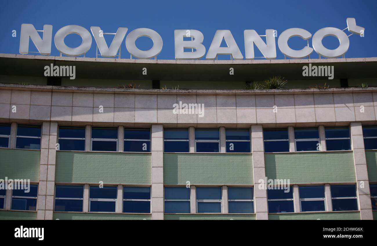 Novo logo hi-res stock photography and images - Alamy