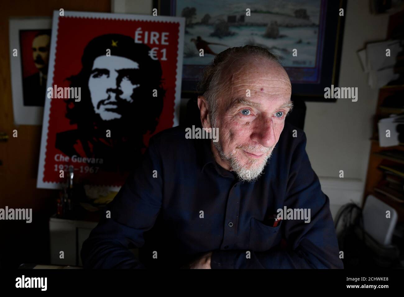 Jim fitzpatrick artist che guevara hi-res stock photography and images ...