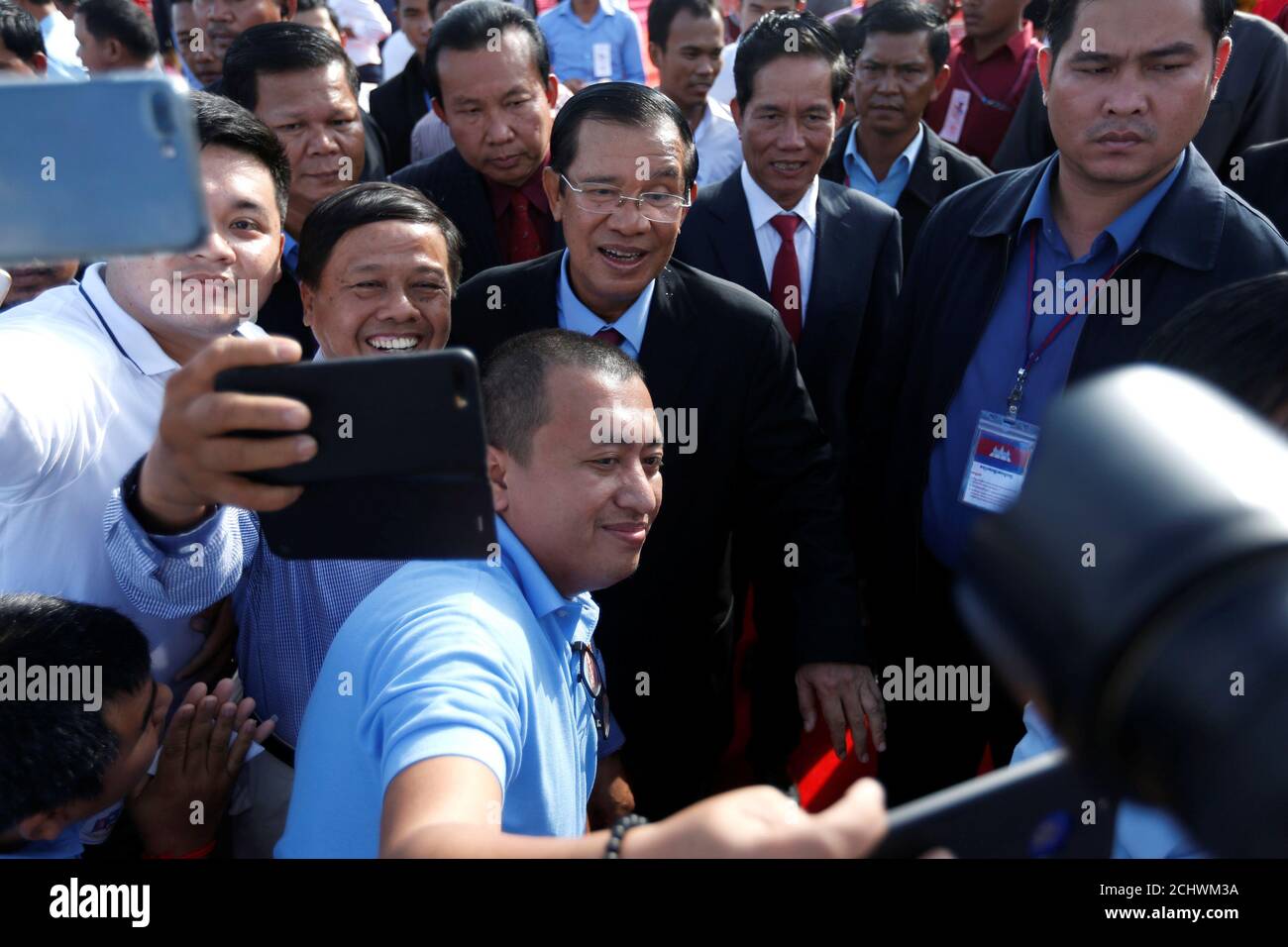 Cambodian prime minister hun sen hi-res stock photography and images ...
