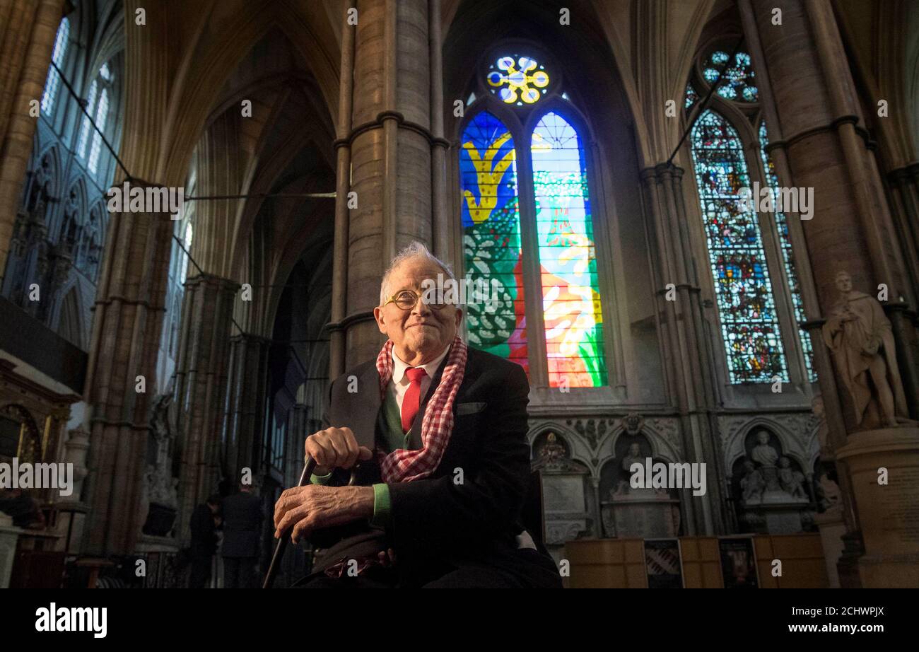 David hockney in front of the queens window hi-res stock photography ...