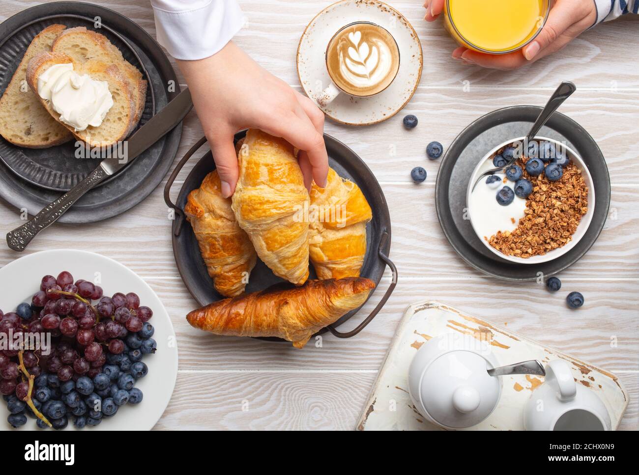 Continental breakfast table setting hotel hi-res stock photography and ...