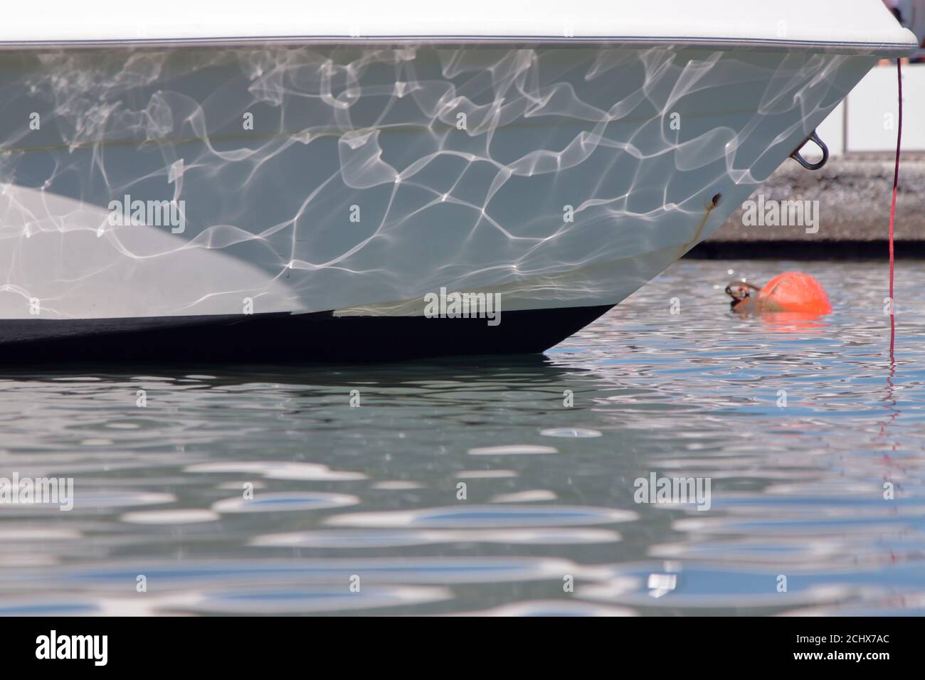 Bow waves ripple boat hi-res stock photography and images - Alamy