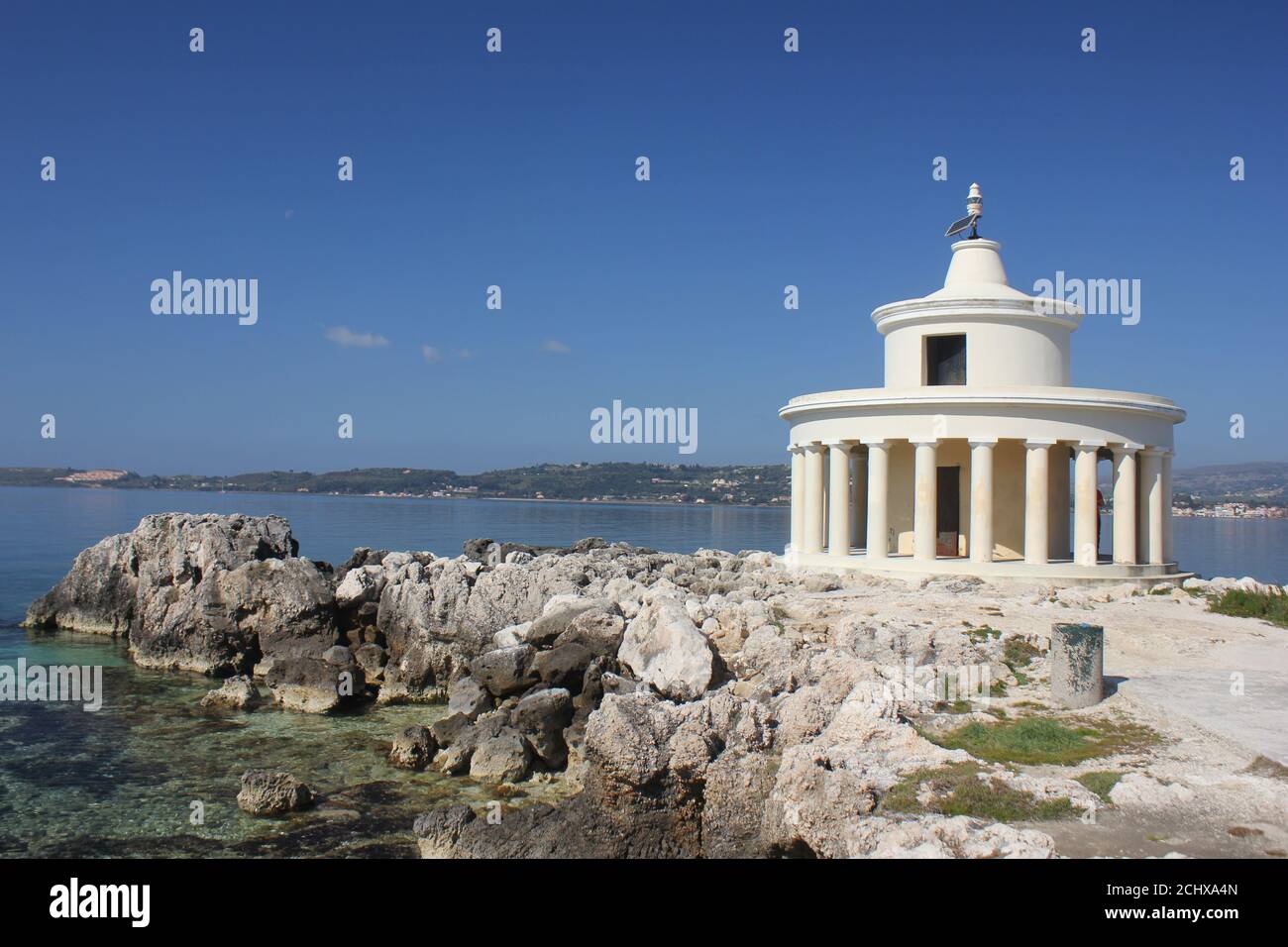 White rocks beach kefalonia greece hi-res stock photography and images ...