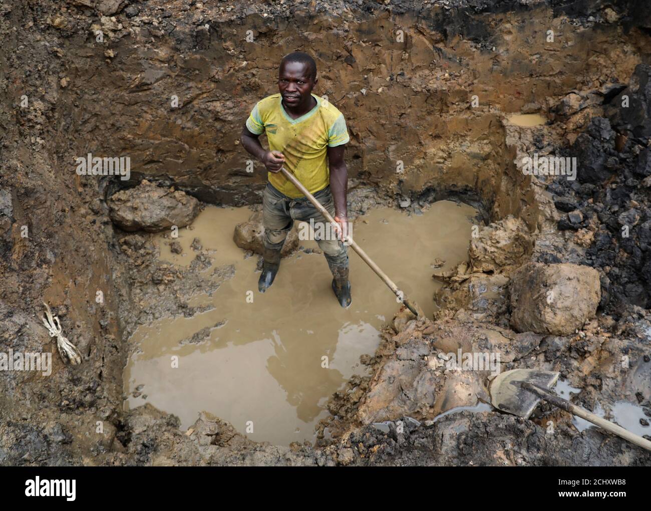 Coltan mine congo hi-res stock photography and images - Alamy
