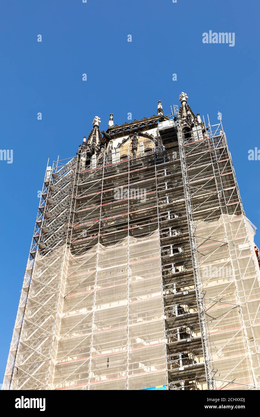 Low angle shot of big building construction Stock Photo - Alamy