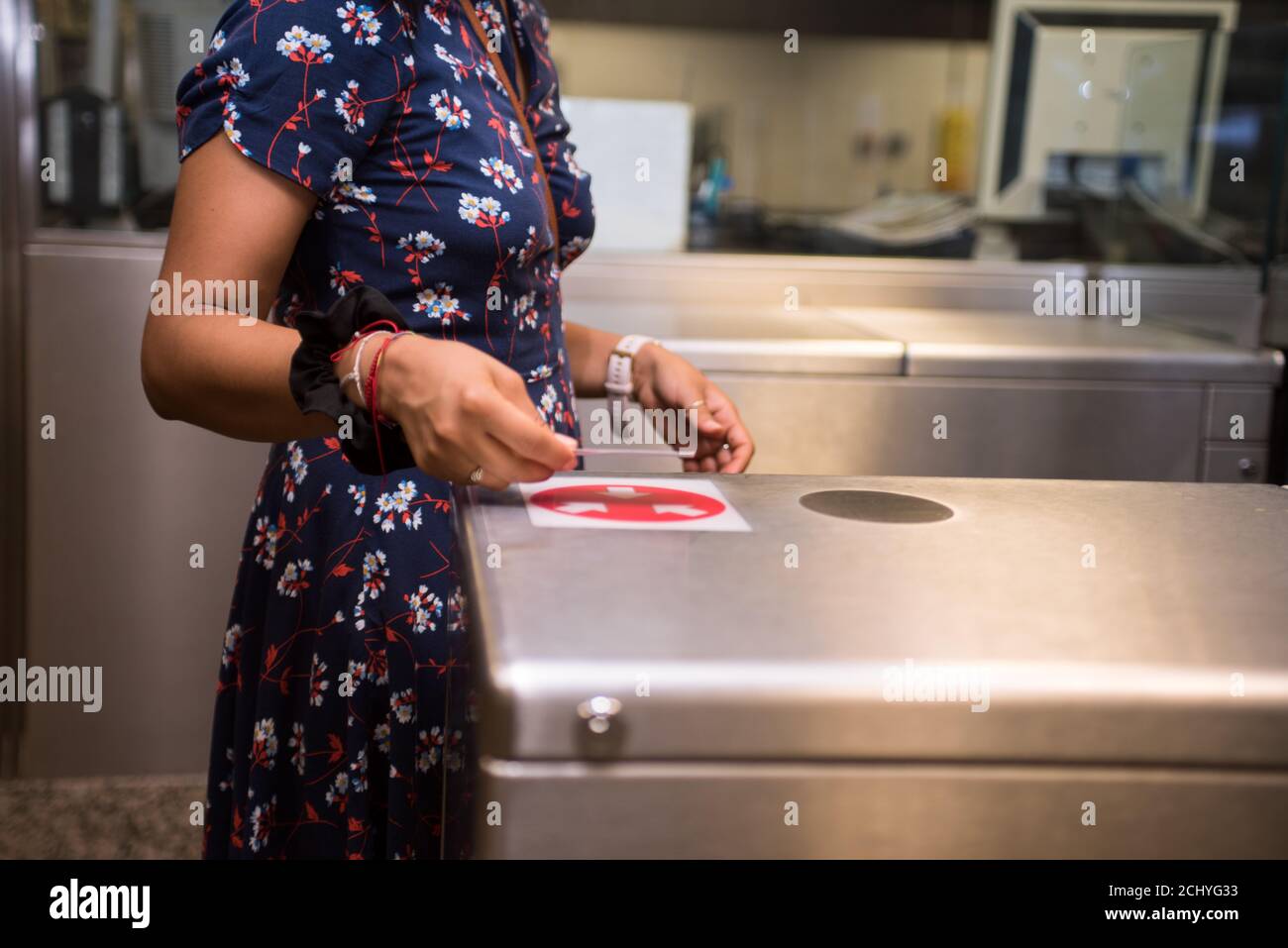 Scanning travel card train hi-res stock photography and images - Alamy