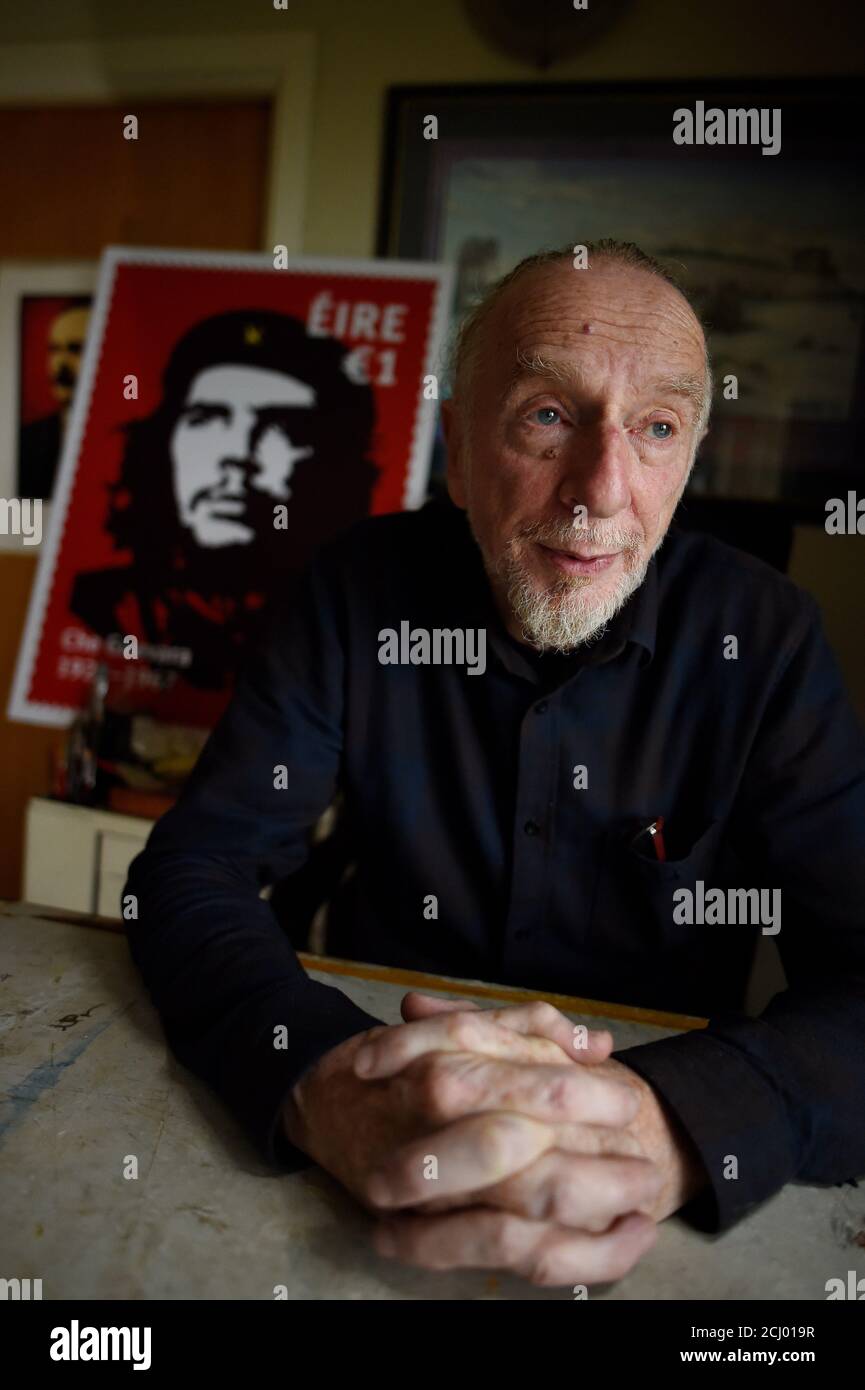 Jim fitzpatrick artist che guevara hi-res stock photography and images ...