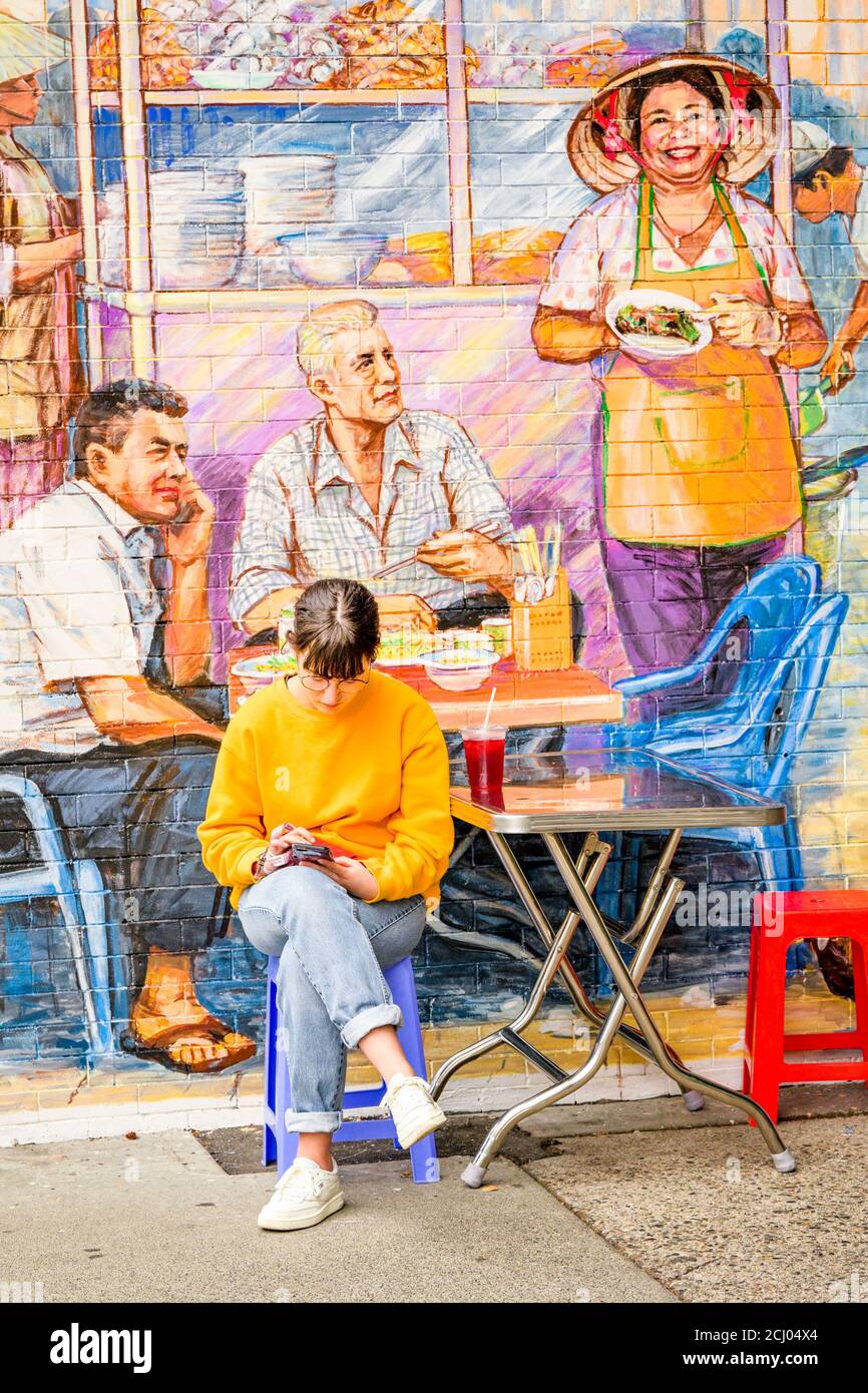 Lunch lady hi-res stock photography and images - Alamy