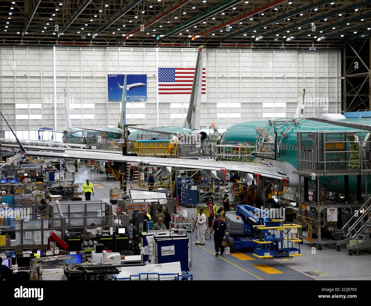 Boeing 737 factory hi-res stock photography and images - Alamy