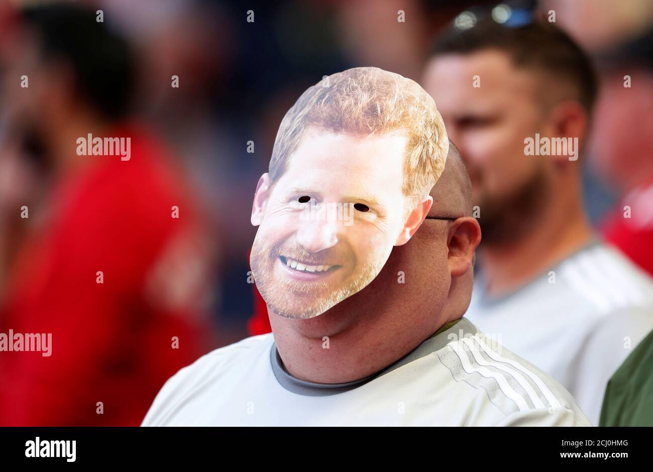 Harry mask hi-res stock photography and images - Alamy