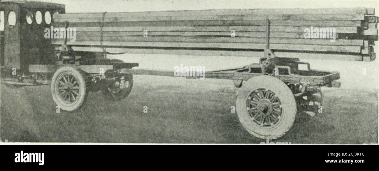 Locking jaws hi-res stock photography and images - Alamy