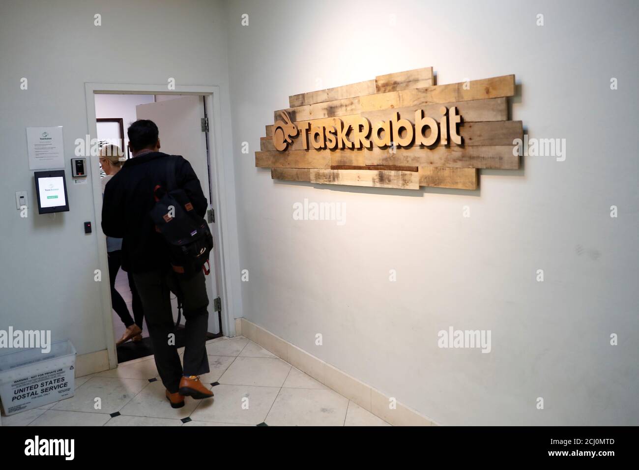 Taskrabbit logo hi-res stock photography and images - Alamy