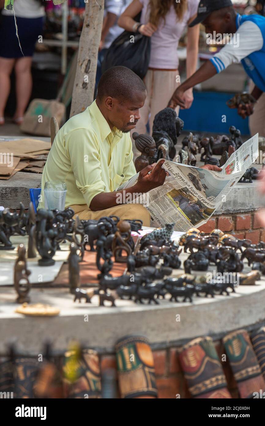 The african flea market hi-res stock photography and images - Alamy