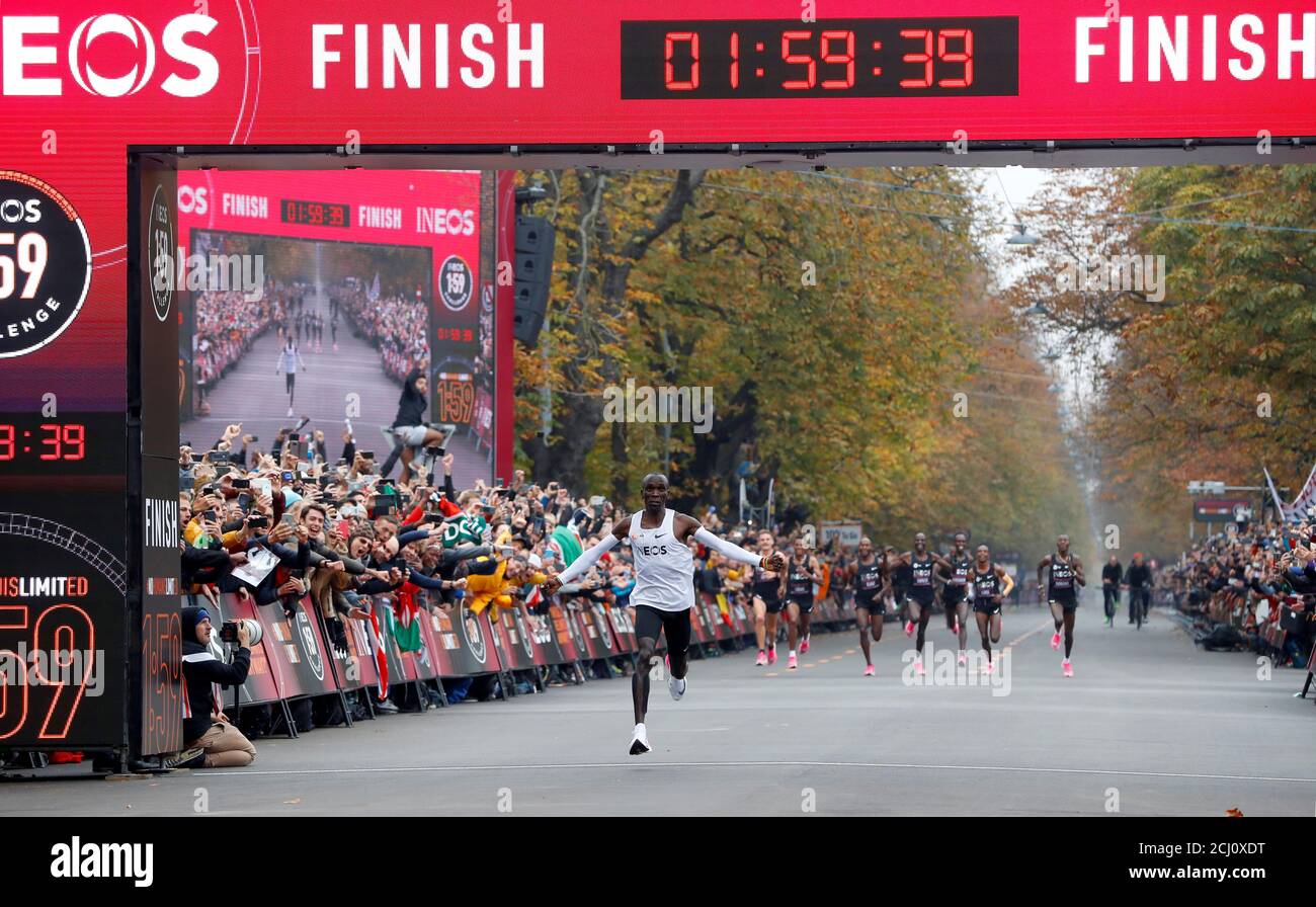 World Record High Resolution Stock Photography and Images - Alamy