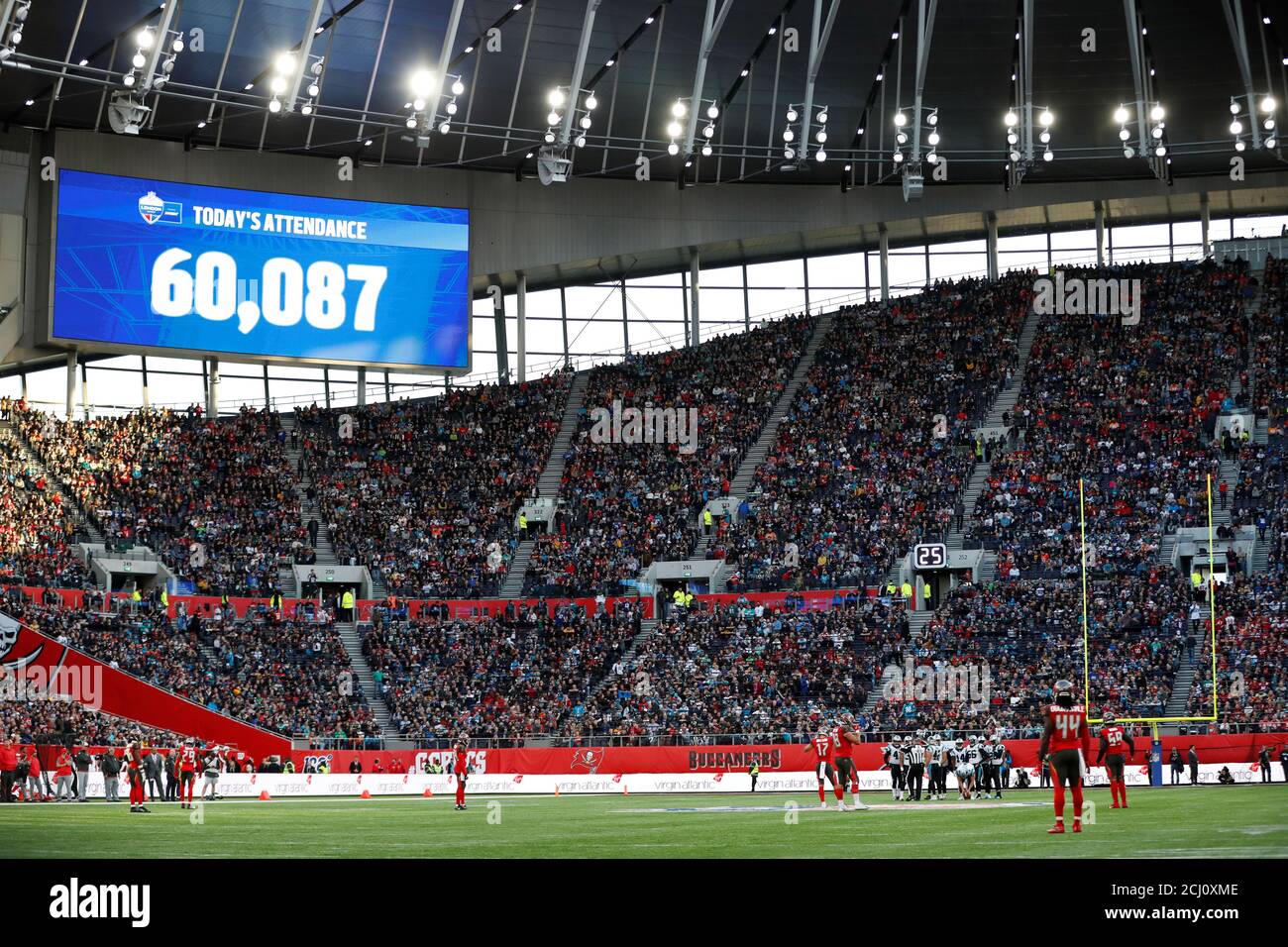 Football big screen car hi-res stock photography and images - Alamy