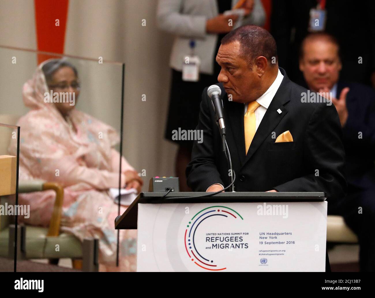 Prime minister of bahamas perry christie hi-res stock photography and ...